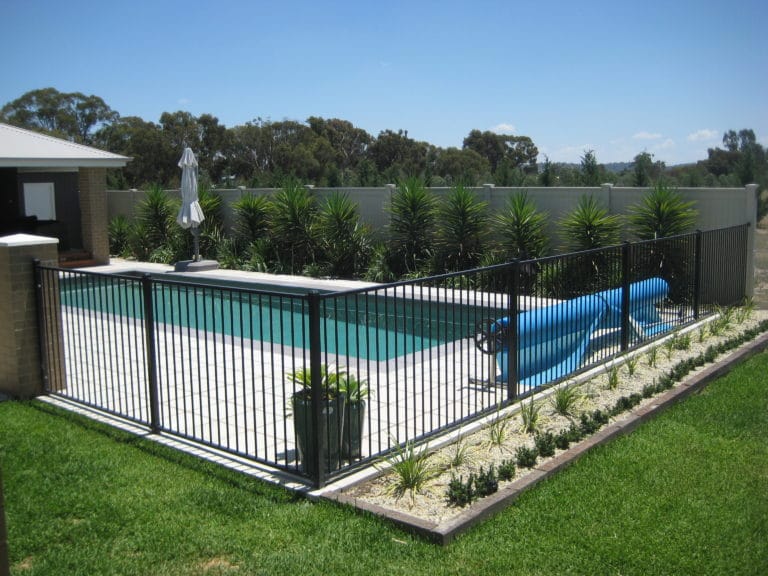 Riverina Gate & Fencing Solutions - Aluminium Pool Fences